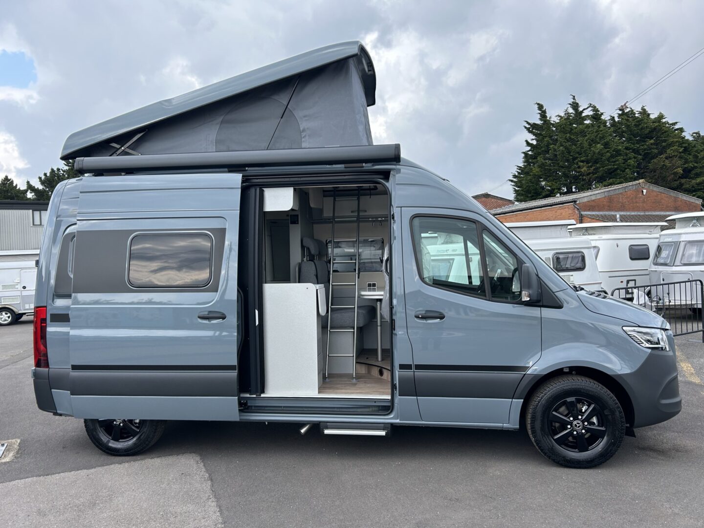 2024 Hymer Free S 600 Campus - More Arriving - Leisure First